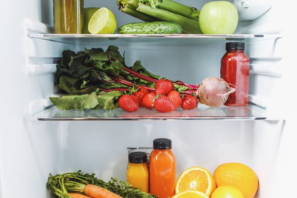 What to Put in a Mini Fridge: Some Essential Items for 2023